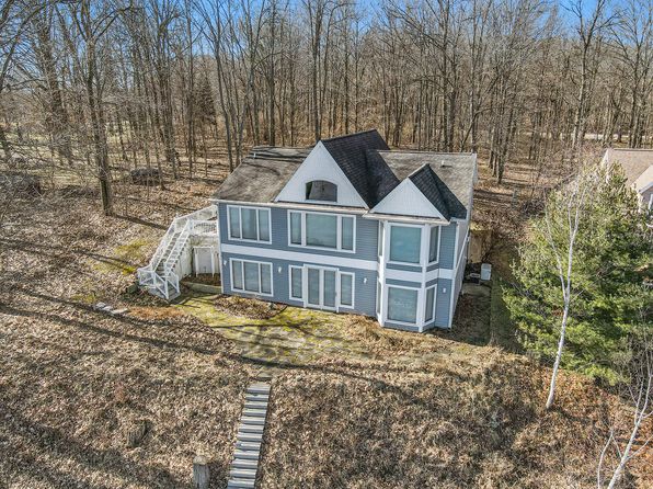 Clear Lake - Three Rivers MI Real Estate - 4 Homes For Sale | Zillow