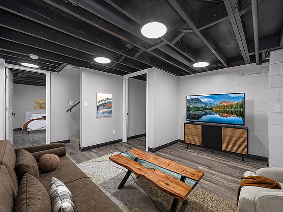 3556 Greenwich St # 3Bd 1haBa 3 Bonus Rooms, Columbus, OH 43224 | Zillow