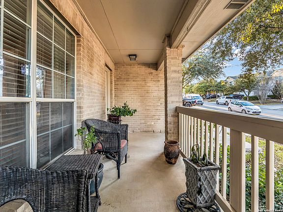 7334 Obbligato Ln, San Antonio, TX 78266 | MLS #1837642 | Zillow