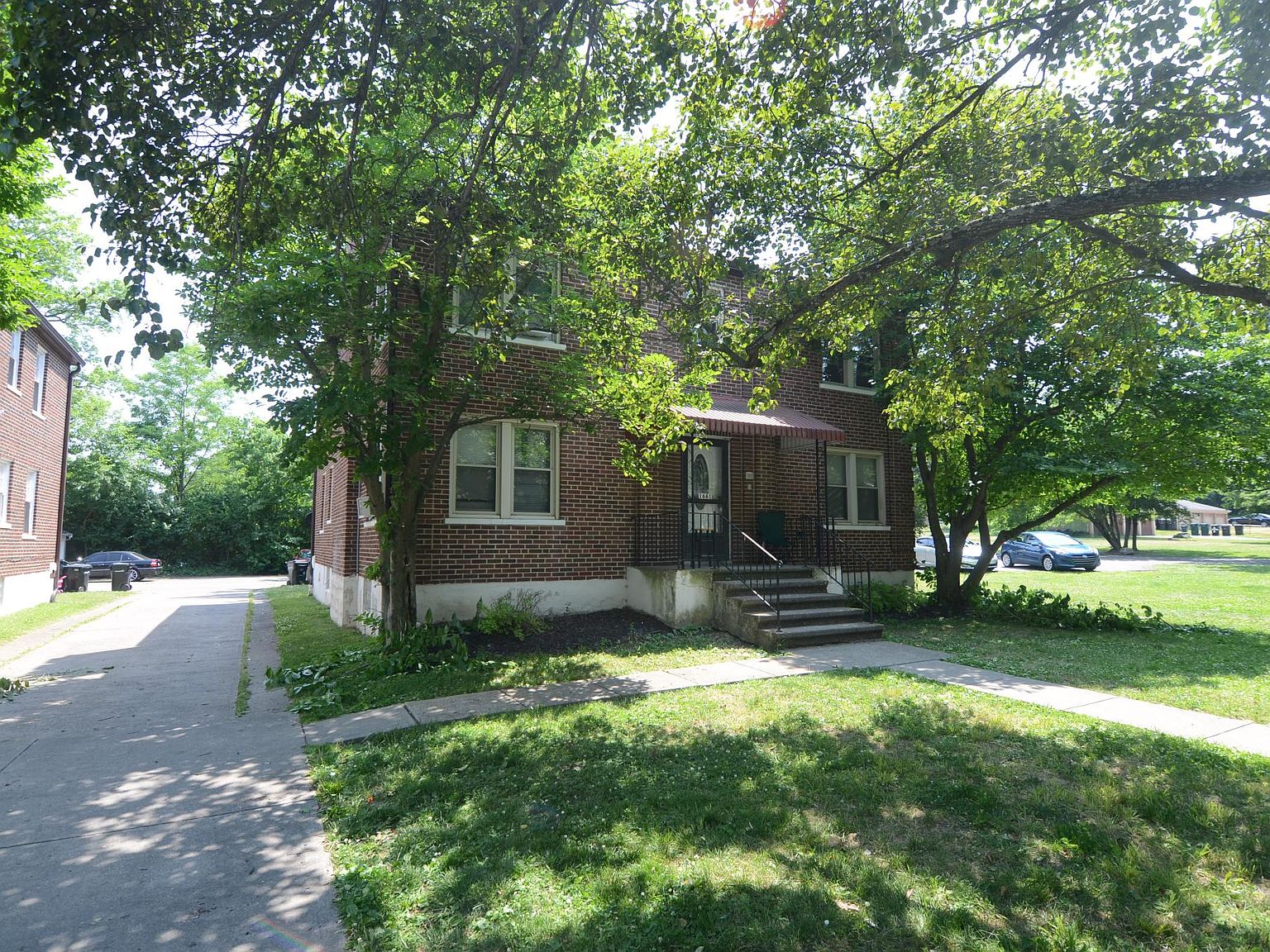 1661 Cedar Ave, Cincinnati, OH 45224 | Zillow