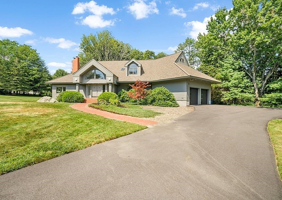 18 Le Ann Dr, Seekonk, MA 02771 | Zillow 18 Le Ann Dr, Seekonk, MA 02771 | Zillow