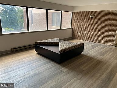 2903 Fallstaff Rd UNIT 302, Baltimore, MD 21209 | Zillow