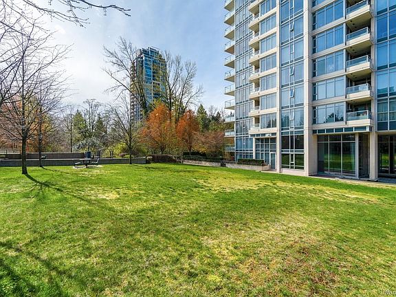 7090 Edmonds St #2509, Burnaby, BC V3N 0C6 | MLS #R2867214 | Zillow