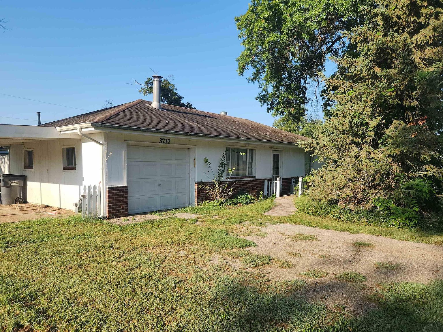 3737 South St, Grantville, KS 66429 | Zillow