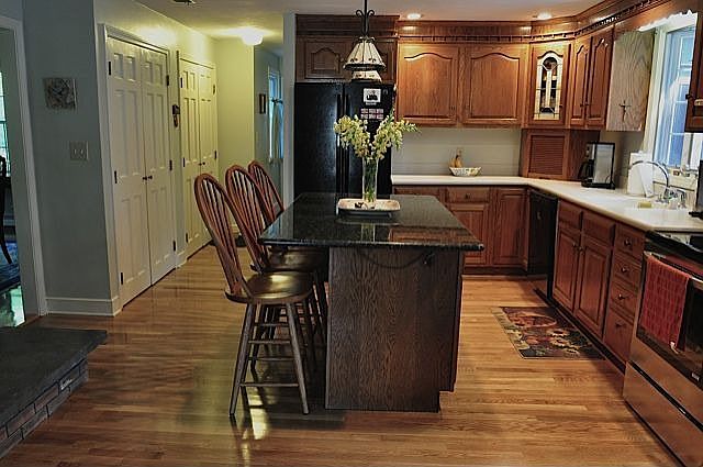 3 Bay Farm Rd, Duxbury, MA 02332 | Zillow