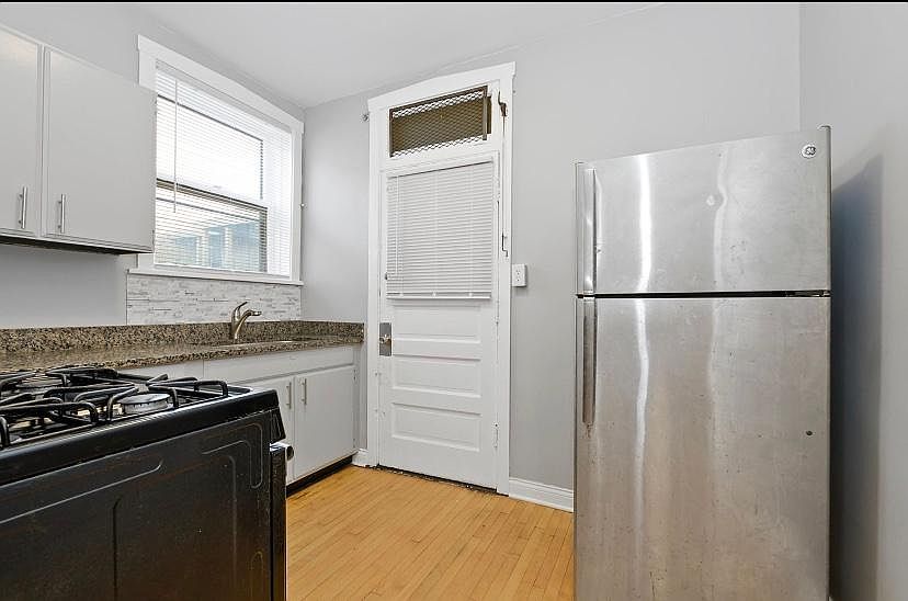 2257 W 111th St #2N, Chicago, IL 60643 | Zillow