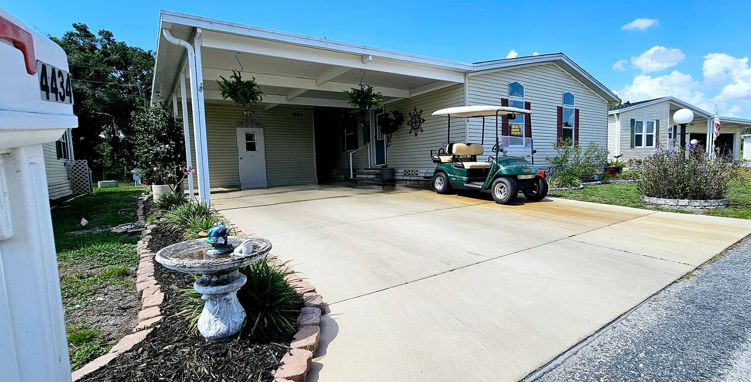 4434 Hamlin Way, Wimauma, FL 33598 | MLS #11285522 | Zillow