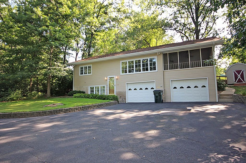 163 S Lake Shore Dr, Decatur, IL 62521 | Zillow