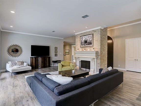 122 Gessner Rd, Houston, TX 77024 | MLS #9107238 | Zillow