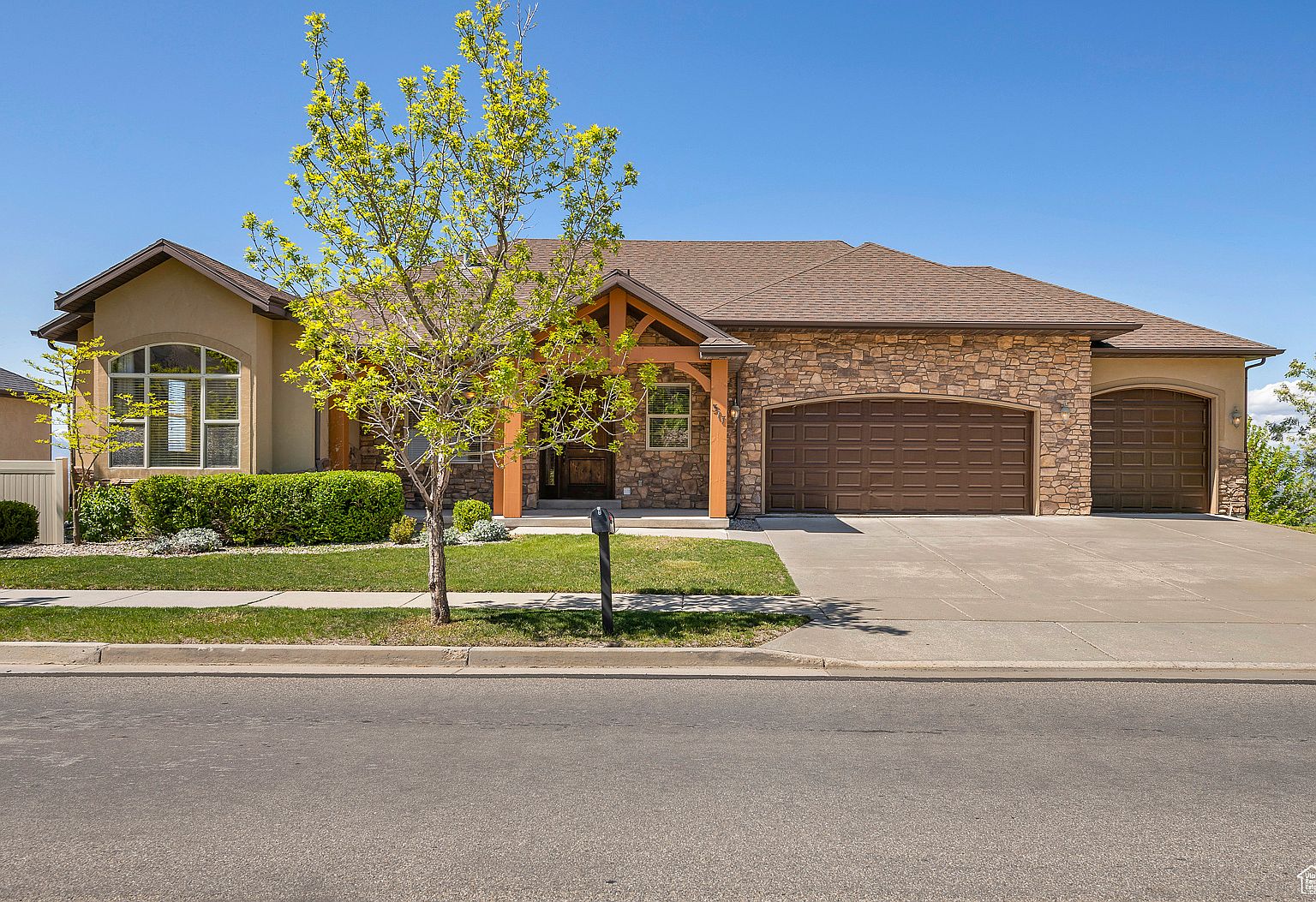 317 E Manilla Dr, Draper, UT 84020 | MLS #2007294 | Zillow