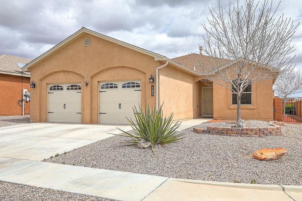 725 Firewheel Loop SW, Los Lunas, NM 87031 | Zillow