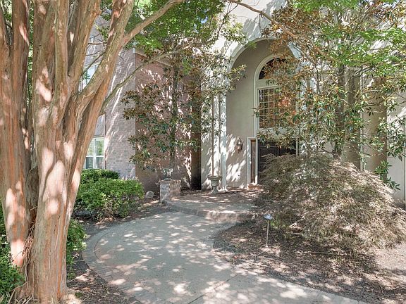 7570 Chapel Ridge Dr, Cordova, TN 38016 | MLS #10176335 | Zillow