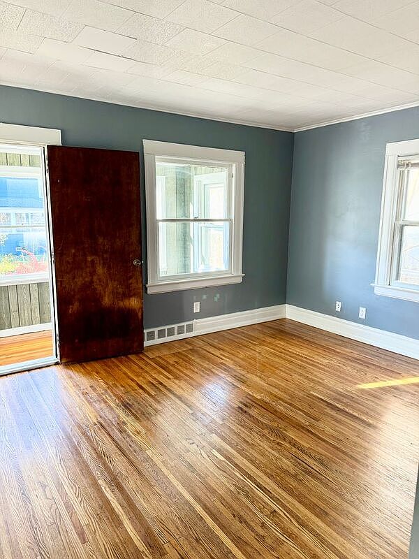 190 Ellison St, Rochester, NY 14609 | Zillow