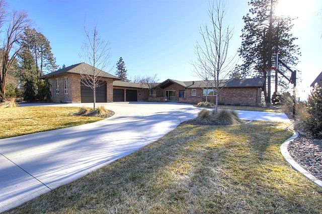 130 E High Dr, Spokane, WA 99203 | Zillow