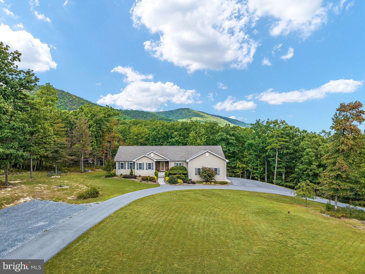 460 Bethany Ln, Fort Valley, VA 22652 | Zillow
