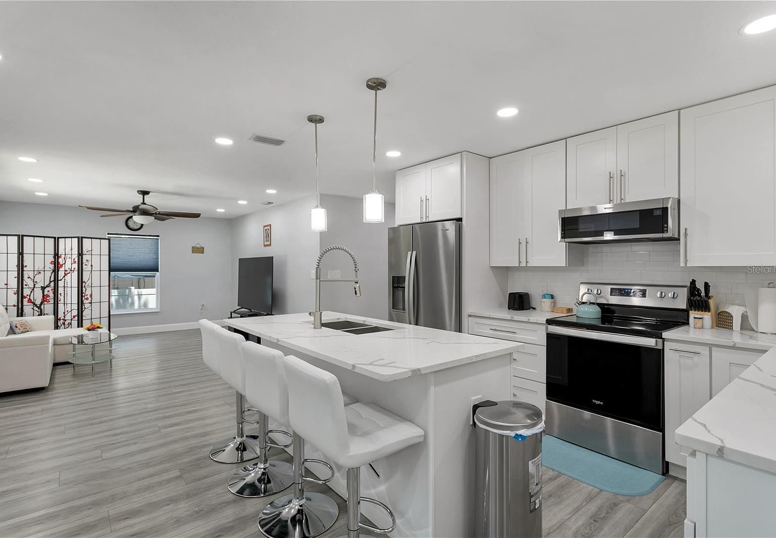 1272A N Sedeeva Cir, Clearwater, FL 33755 | Zillow