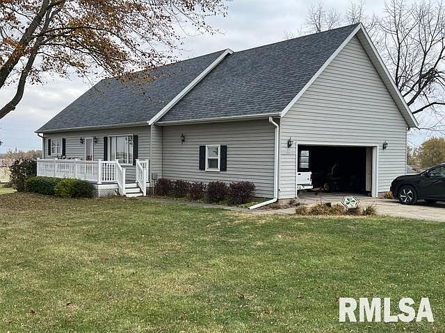 28893 140th Ave, Donahue, IA 52746 | Zillow