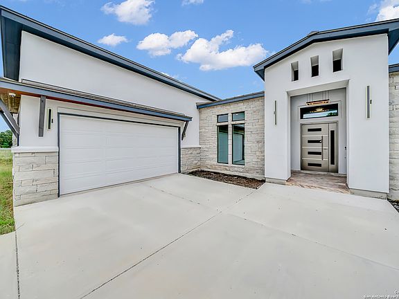 6846 Spring Branch Road, Spring Branch, TX 78070 | MLS #1865027 | Zillow