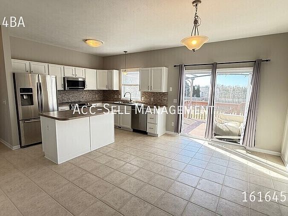 2125 Orchard Ridge Dr NW, Grand Rapids, MI 49534 | Zillow