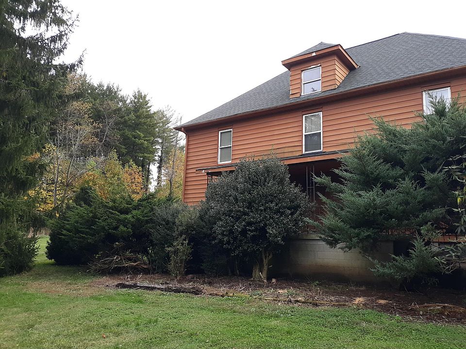 1268 Sand Hill Rd, Candler, NC 28715 | Zillow