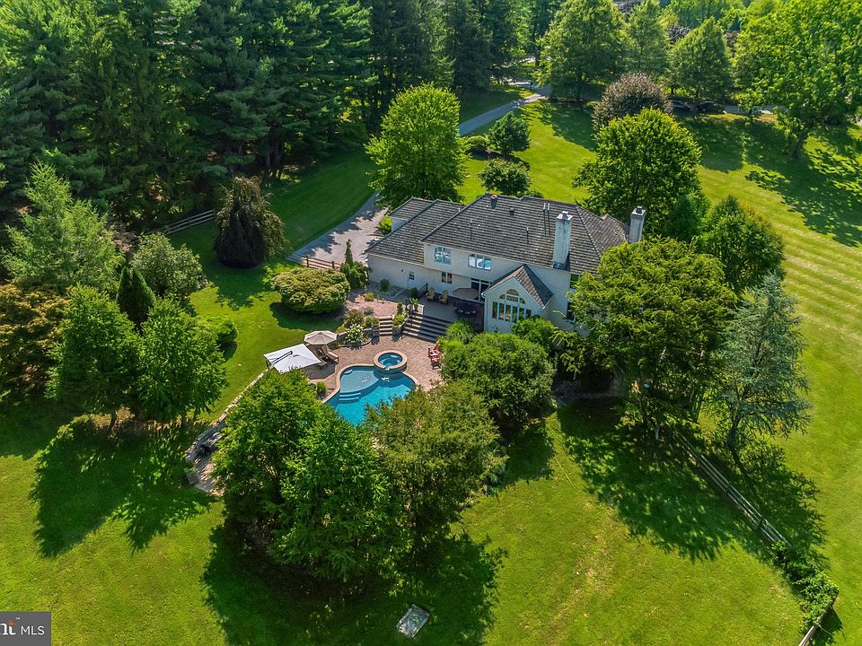 1681 Hunters Cir, West Chester, PA 19380 | Zillow
