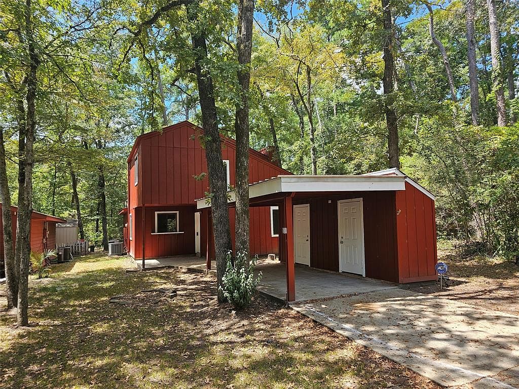 28633 Magnolia Ct, Huntsville, TX 77320 | MLS #63663241 | Zillow