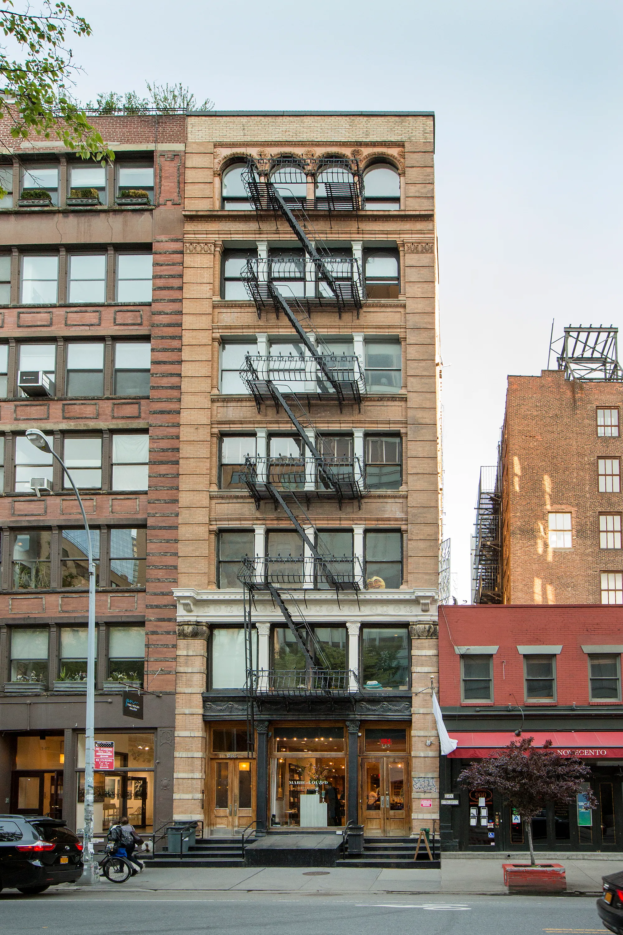 345 West Broadway in Soho : Sales, Rentals, Floorplans | StreetEasy