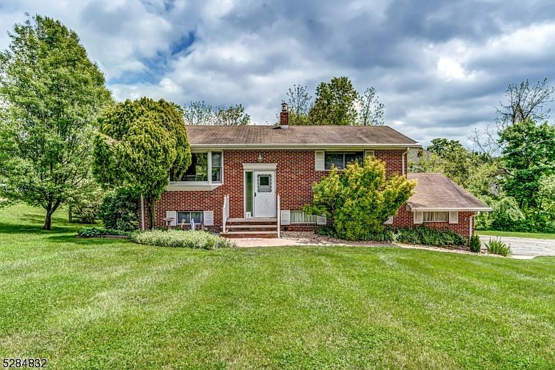 2 High St, Three Bridges, NJ 08887 | Zillow