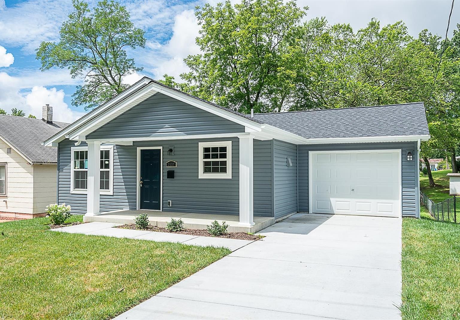 3637 Connor Ave, Saint Louis, MO 63121 | Zillow