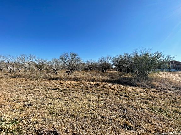 131 County Road 2666 LOT 176, Moore, TX 78057 | MLS #1835999 | Zillow
