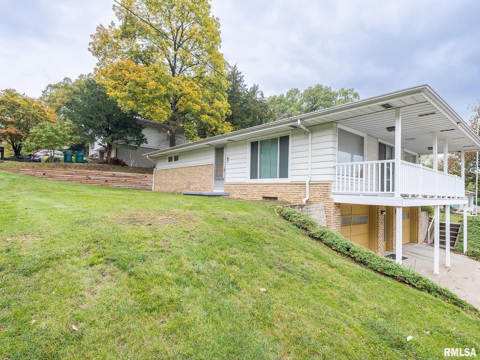 6107 Madison Ave, Bartonville, IL 61607 | MLS #PA1246735 | Zillow