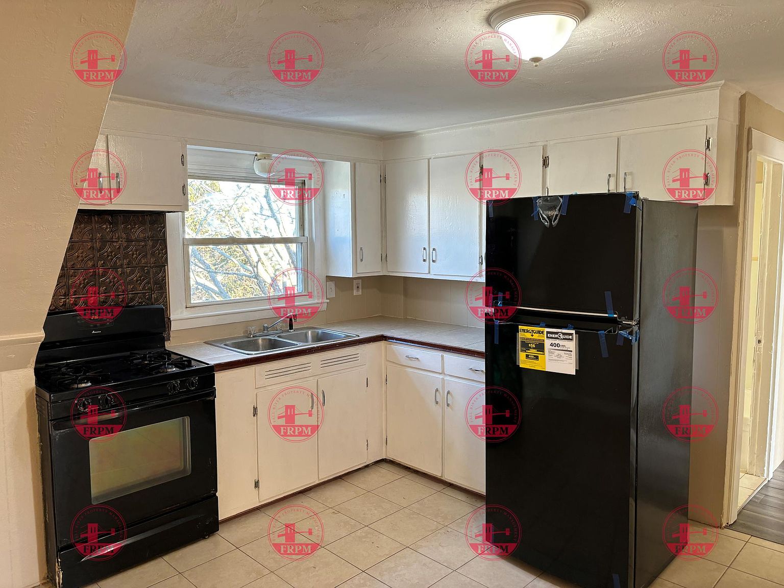 439-441 Rivet St # 3, New Bedford, MA 02740 | Zillow