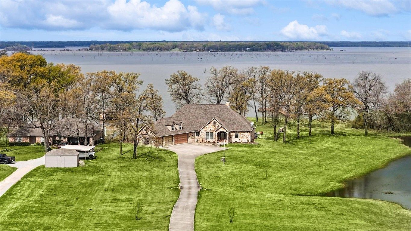883 Rs County Rd #3346, Emory, TX 75440 | Zillow