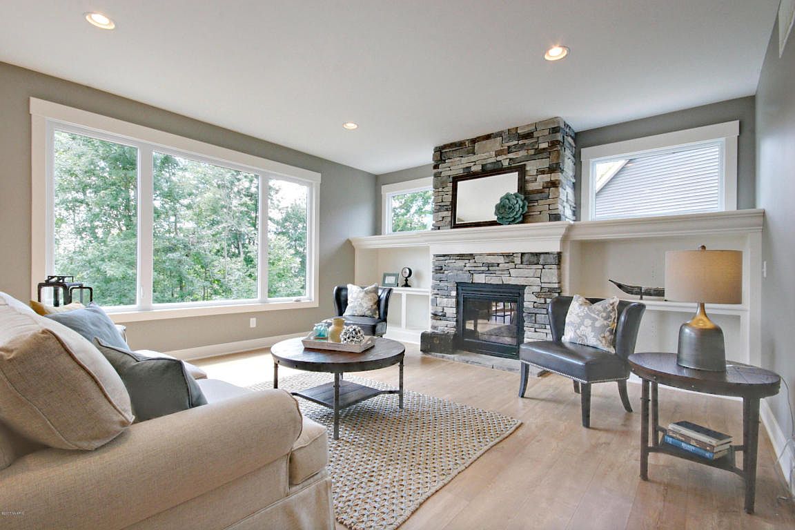 8972 Cedar Lake Dr, Jenison, MI 49428 | Zillow