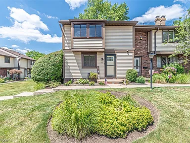 974 Hampton Ridge Dr Akron OH | Zillow