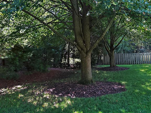 5710 Muldoon Ct, Dublin, OH 43016 | Zillow