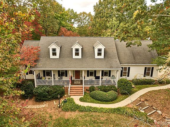 378 Collinsville Rd, Columbus, NC 28722 | MLS #4081855 | Zillow