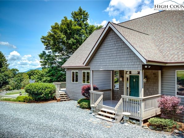 Blue Ridge Parkway - Blowing Rock NC Real Estate - 57 Homes For Sale ...