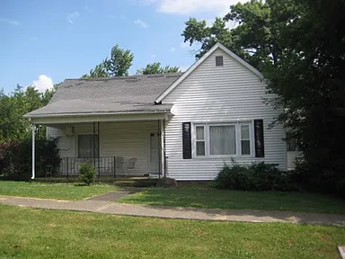 318 E Main St Enfield IL | Zillow