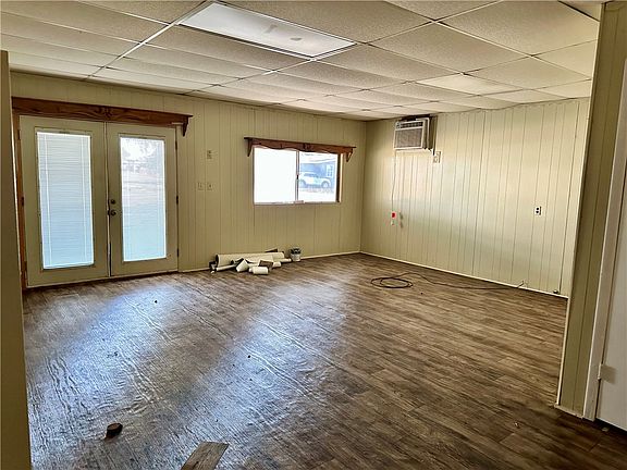 1913 Agarito Ave, Alice, TX 78332 | MLS #424082 | Zillow