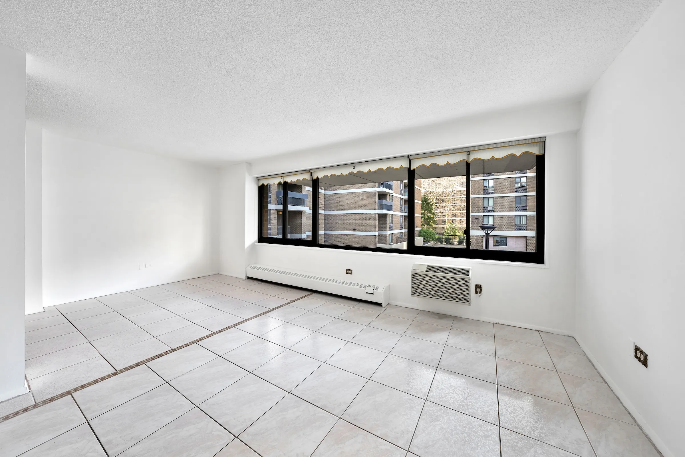 299 Pearl Street #3D in Fulton/Seaport, Manhattan | StreetEasy