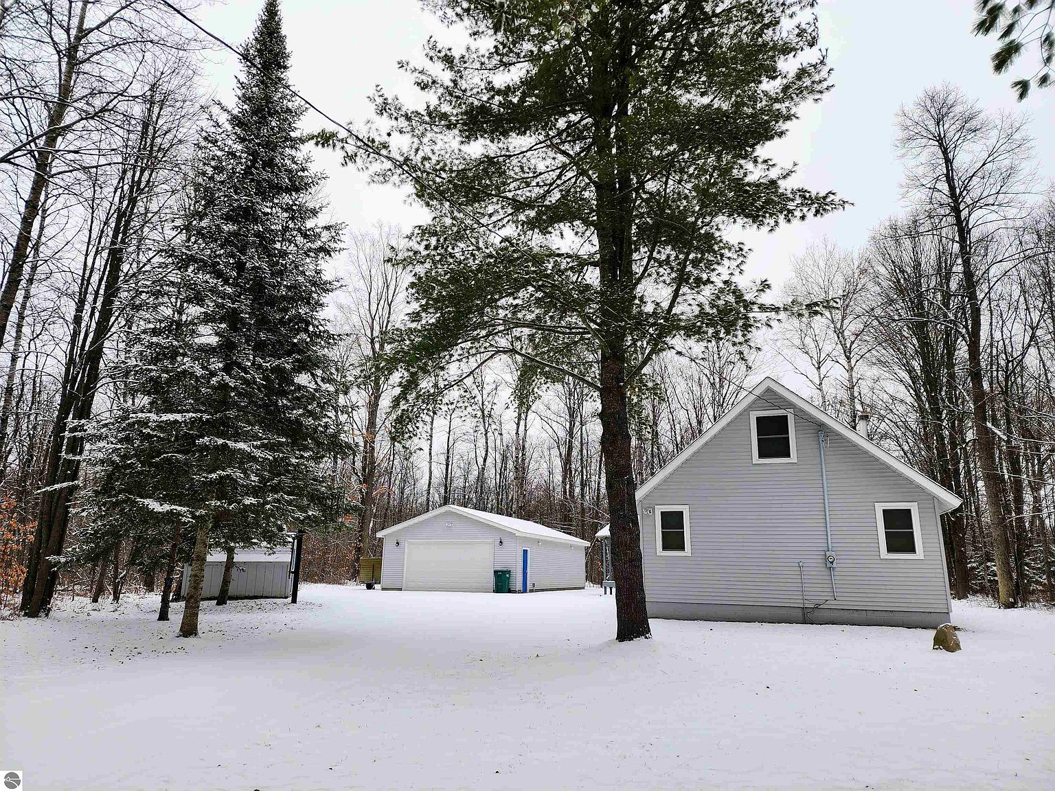 6151 Pineview Dr, Mancelona, MI 49659 | MLS #1918567 | Zillow