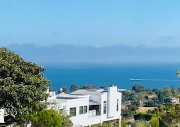 729 Enchanted Way, Pacific Palisades, CA 90272 | MLS #25522251 | Zillow