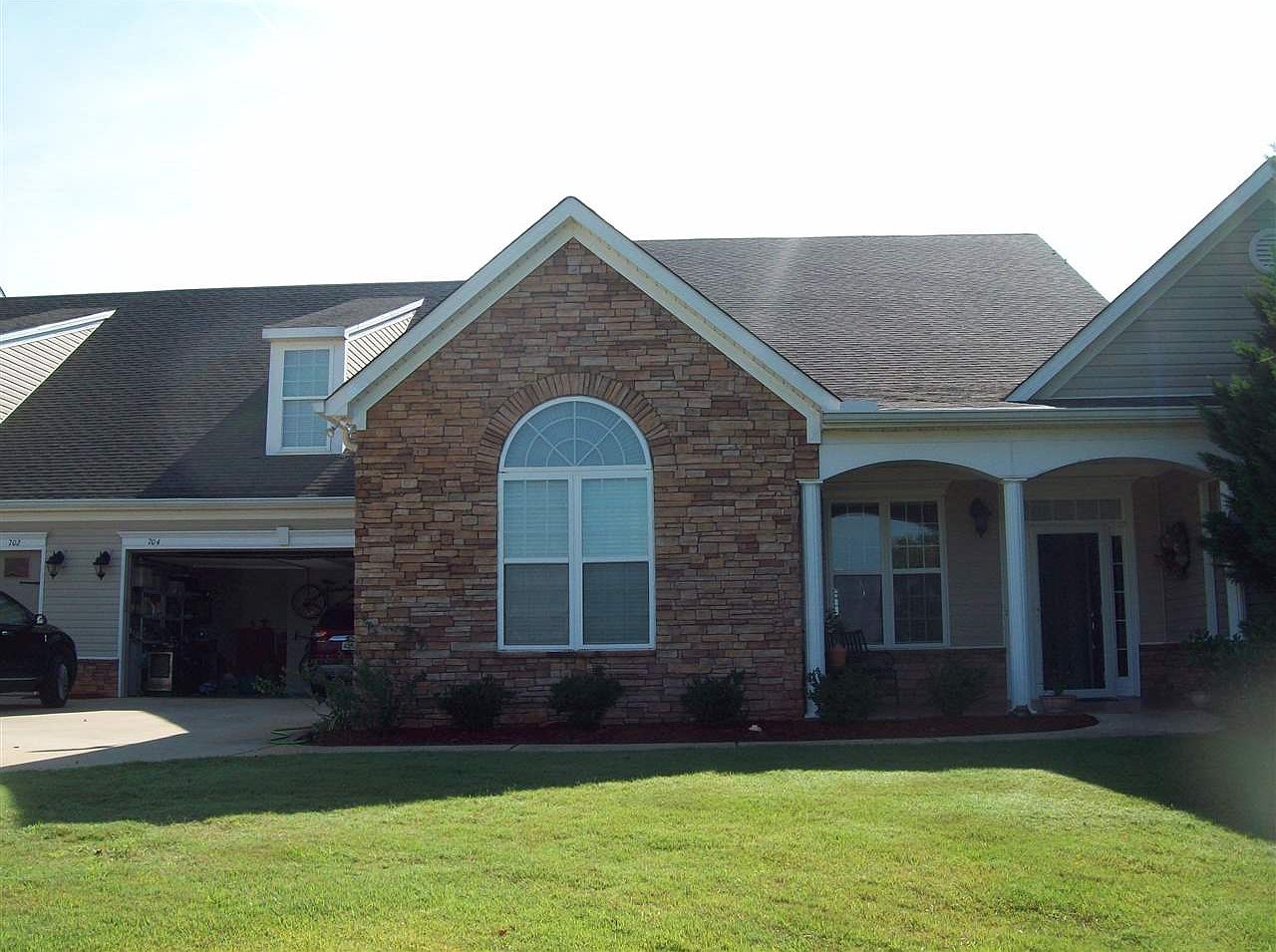 704 Quail Ridge Ln, Perry, GA 31069 | Zillow