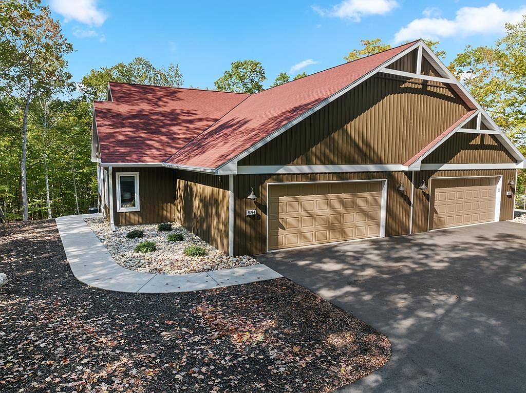 8876-1 Rydeen Rd, Fish Creek, WI 54212 | Zillow