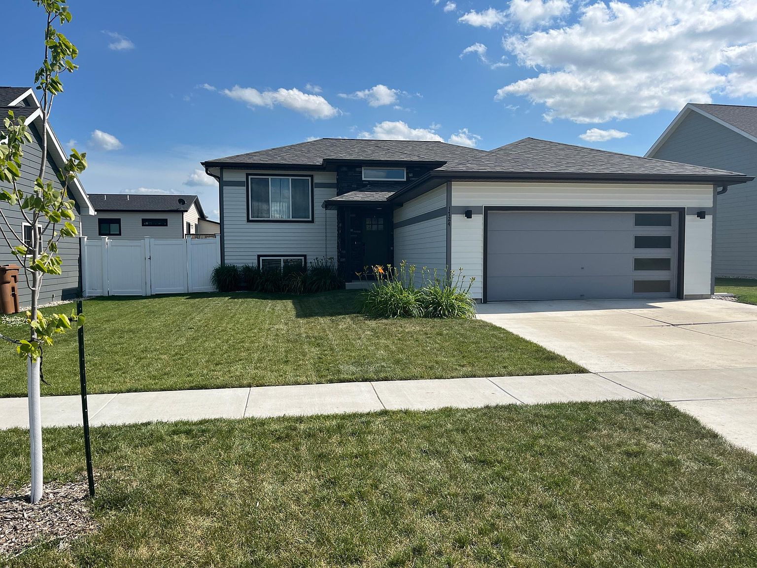 1724 22nd St S, Brookings, SD 57006 | Zillow