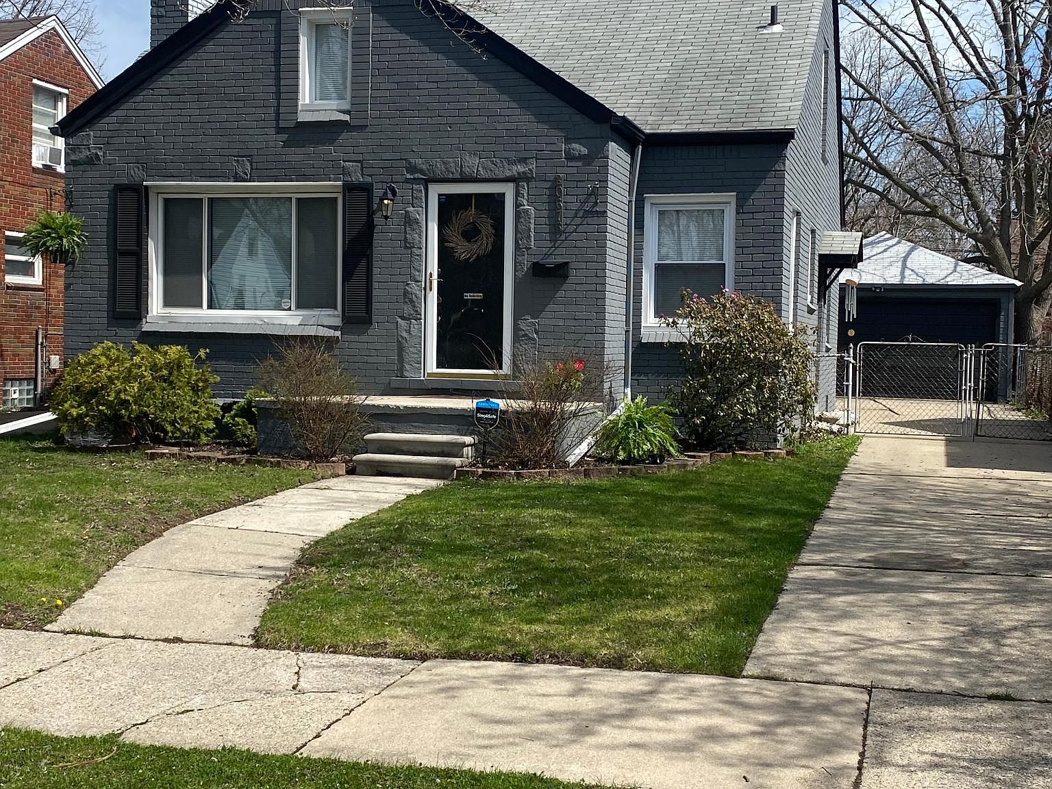 20675 Kingsville St, Harper Woods, MI 48225 | Zillow