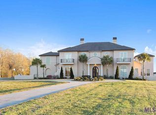 21910 Rabbit Run Dr, Baton Rouge, LA 70817 | MLS #2025013977 | Zillow