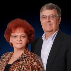 Nancy Ralston & Bill Hunt | Zillow