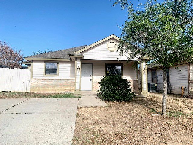 4515 Elizabeth Ave, Laredo, TX 78046 | Zillow